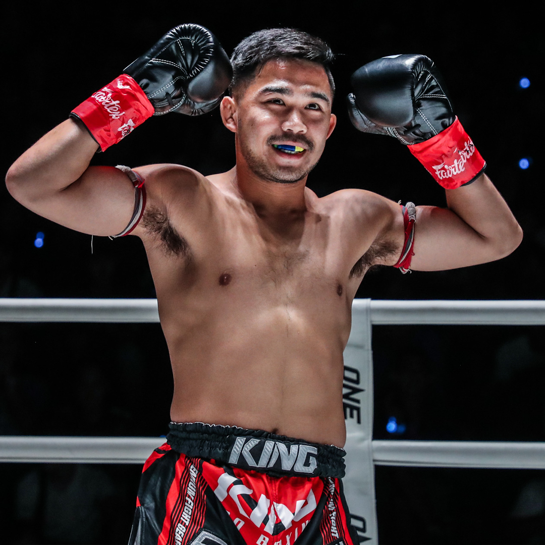 Prajanchai PK Saenchai - Fight Record